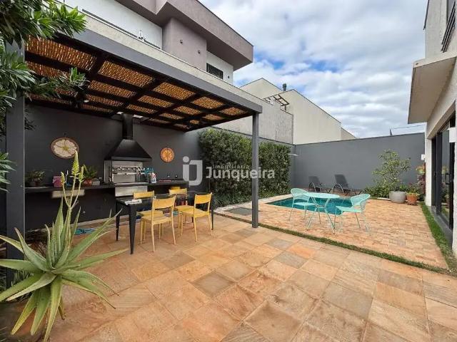 Casa / Sobrado em Condomínio para Venda em Piracicaba/SP Loteamento Residencial e Comercial Villa D'Aquila 4 Quartos