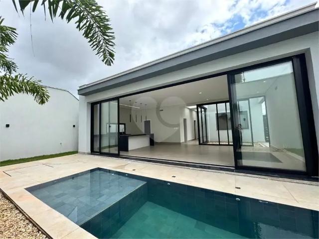 Casa / Sobrado em Condomínio para Venda em Piracicaba/SP Ondas 3 Quartos