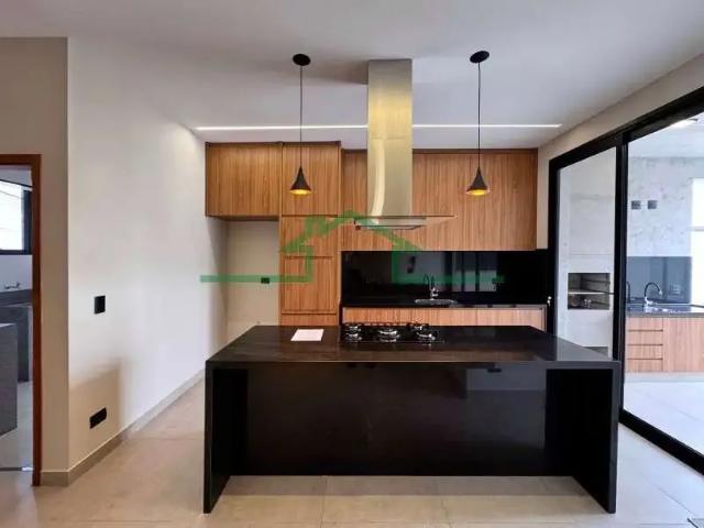 Casa / Sobrado em Condomínio para Venda em Piracicaba/SP Ondas 3 Quartos