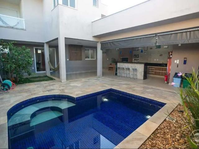 Casa / Sobrado em Condomínio para Venda em Piracicaba/SP Ondas 3 Quartos