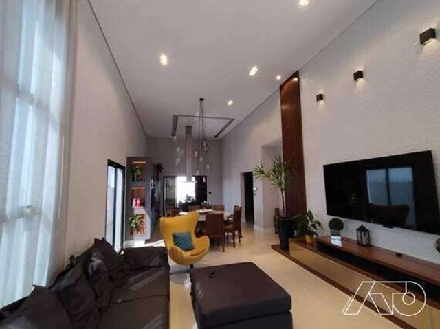Casa / Sobrado em Condomínio para Venda em Piracicaba/SP Ondas 3 Quartos