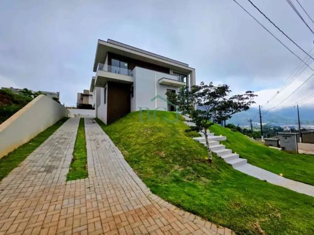 Casa / Sobrado em Condomínio para Venda em Poços de Caldas/MG Bortolan 3 Quartos