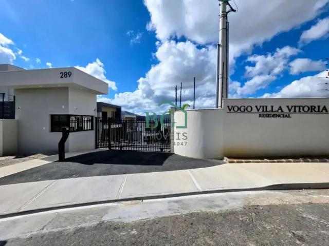 Casa / Sobrado em Condomínio para Venda em Poços de Caldas/MG Jardim Vitória V 3 Quartos