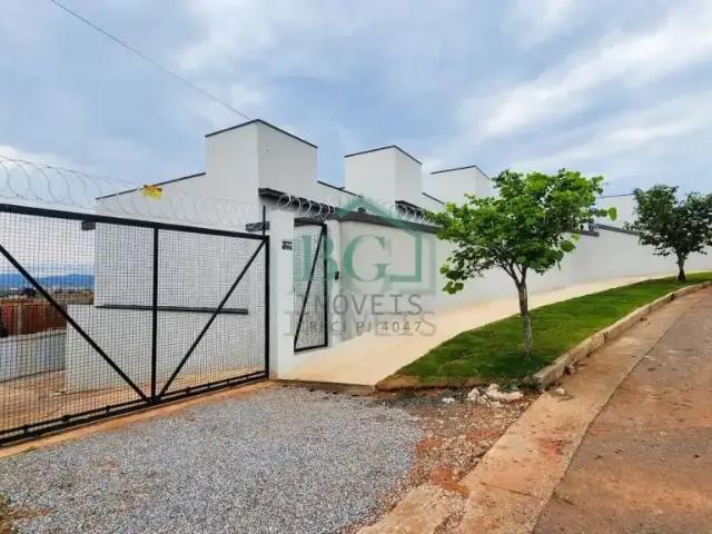 Casa / Sobrado em Condomínio para Venda em Poços de Caldas/MG Jardim Belvedere 2 Quartos