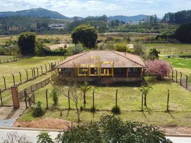 Casa / Sobrado em Condomínio para Venda em Poços de Caldas/MG Residencial e Industrial Campo Alegre 3 Quartos