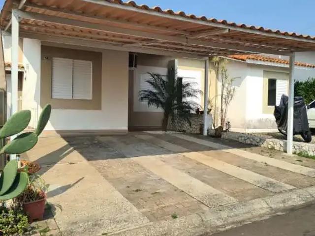 Casa / Sobrado em Condomínio para Venda em Ponta Grossa/PR Boa Vista 3 Quartos