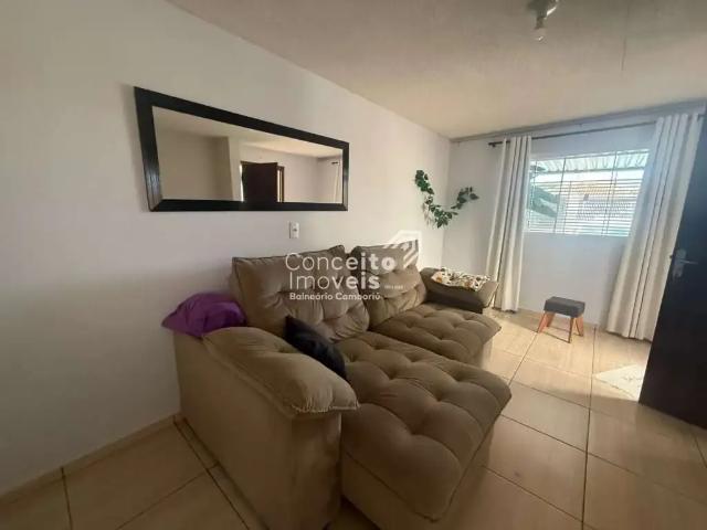 Casa / Sobrado em Condomínio para Venda em Ponta Grossa/PR Cará cará 3 Quartos