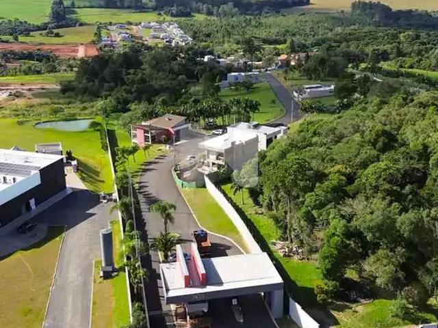 Casa / Sobrado em Condomínio para Venda em Ponta Grossa/PR Contorno 3 Quartos
