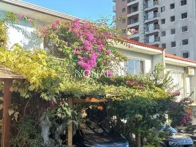 Casa / Sobrado em Condomínio para Venda em Ponta Grossa/PR Uvaranas 2 Quartos