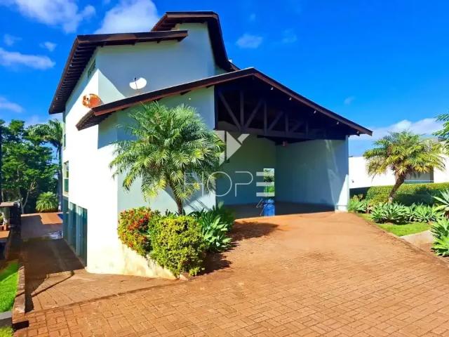 Casa / Sobrado em Condomínio para Venda em Porecatu/PR Zona Rural 1 Quartos