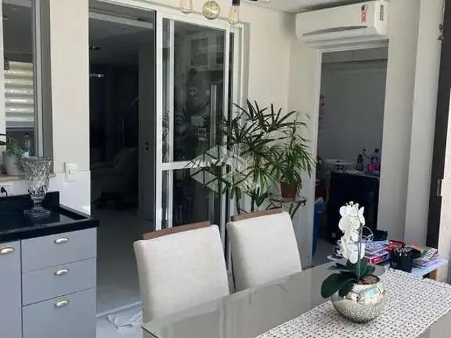 Casa / Sobrado em Condomínio para Venda em Porto Alegre/RS Mário Quintana 3 Quartos
