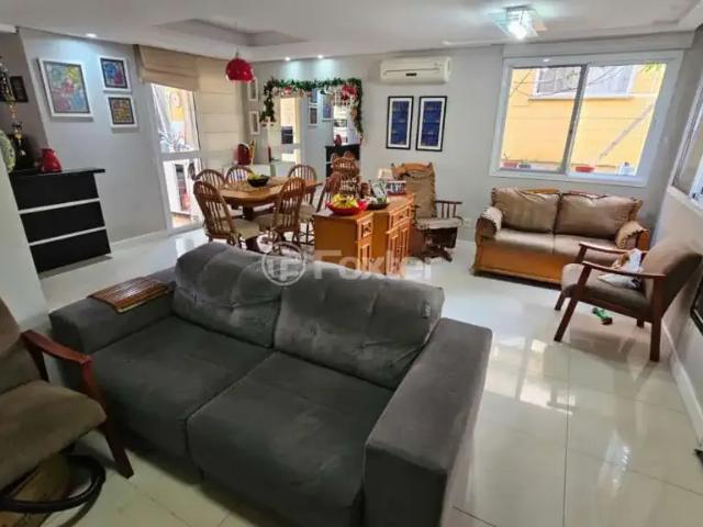 Casa / Sobrado em Condomínio para Venda em Porto Alegre/RS Mário Quintana 3 Quartos