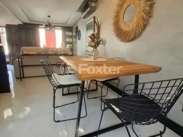 Casa / Sobrado em Condomínio para Venda em Porto Alegre/RS Mário Quintana 3 Quartos