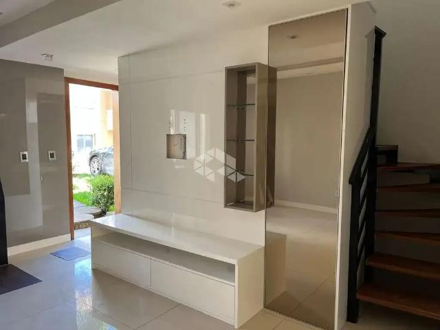 Casa / Sobrado em Condomínio para Venda em Porto Alegre/RS Mário Quintana 3 Quartos