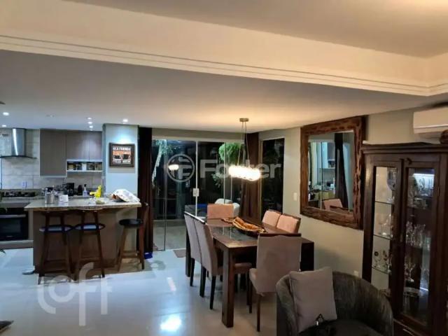 Casa / Sobrado em Condomínio para Venda em Porto Alegre/RS Mário Quintana 3 Quartos