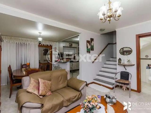 Casa / Sobrado em Condomínio para Venda em Porto Alegre/RS Medianeira 4 Quartos