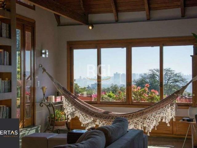 Casa / Sobrado em Condomínio para Venda em Porto Alegre/RS Menino Deus 3 Quartos