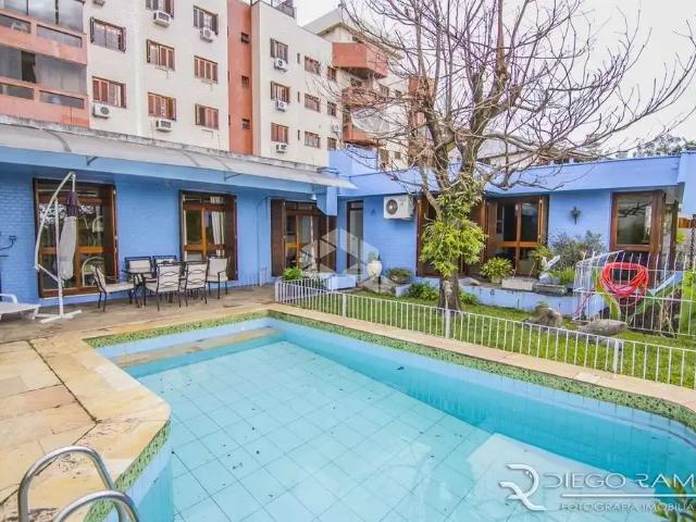 Casa / Sobrado em Condomínio para Venda em Porto Alegre/RS Menino Deus 3 Quartos