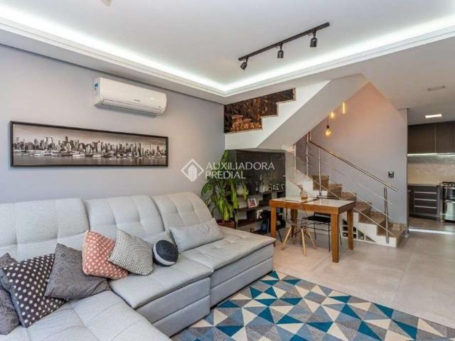 Casa / Sobrado em Condomínio para Venda em Porto Alegre/RS Nonoai 3 Quartos