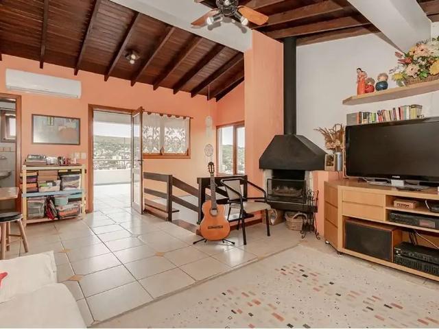 Casa / Sobrado em Condomínio para Venda em Porto Alegre/RS Nonoai 3 Quartos
