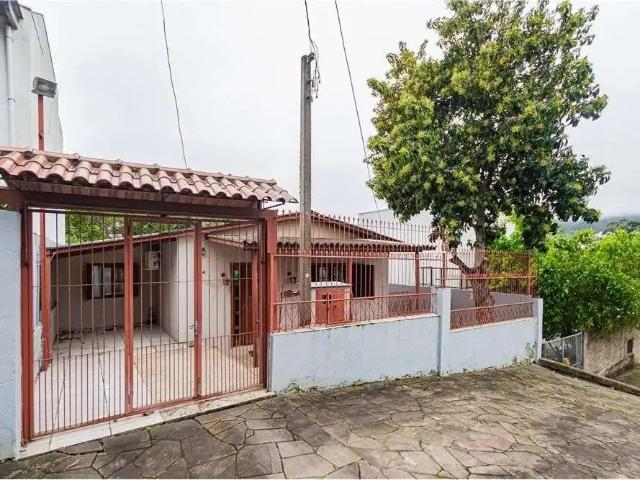 Casa / Sobrado em Condomínio para Venda em Porto Alegre/RS Nonoai 3 Quartos