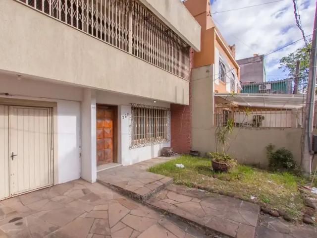 Casa / Sobrado em Condomínio para Venda em Porto Alegre/RS Azenha 3 Quartos