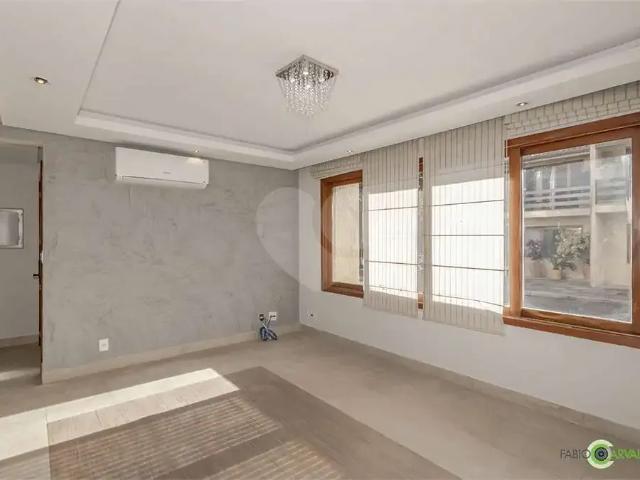 Casa / Sobrado em Condomínio para Venda em Porto Alegre/RS Agronomia 4 Quartos