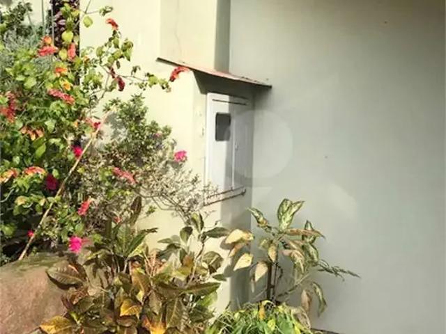 Casa / Sobrado em Condomínio para Venda em Porto Alegre/RS Agronomia 2 Quartos