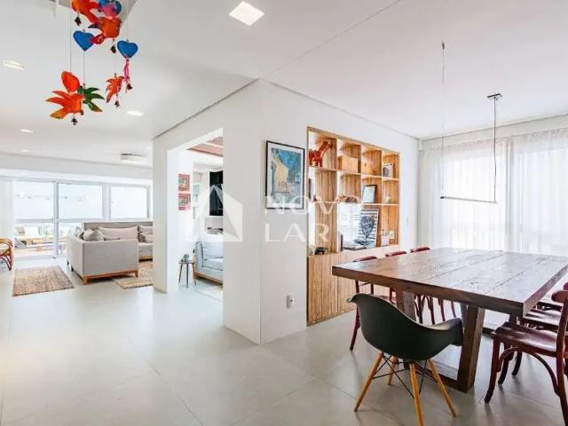 Casa / Sobrado em Condomínio para Venda em Porto Alegre/RS Agronomia 3 Quartos