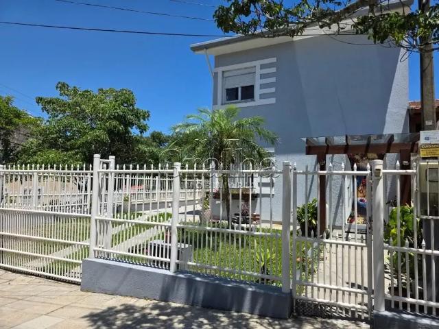 Casa / Sobrado em Condomínio para Venda em Porto Alegre/RS Agronomia 3 Quartos