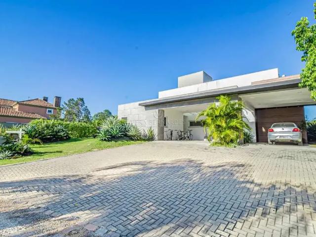 Casa / Sobrado em Condomínio para Venda em Porto Alegre/RS Belém Novo 3 Quartos
