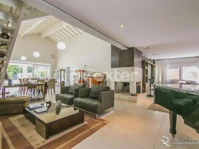 Casa / Sobrado em Condomínio para Venda em Porto Alegre/RS Belém Novo 4 Quartos