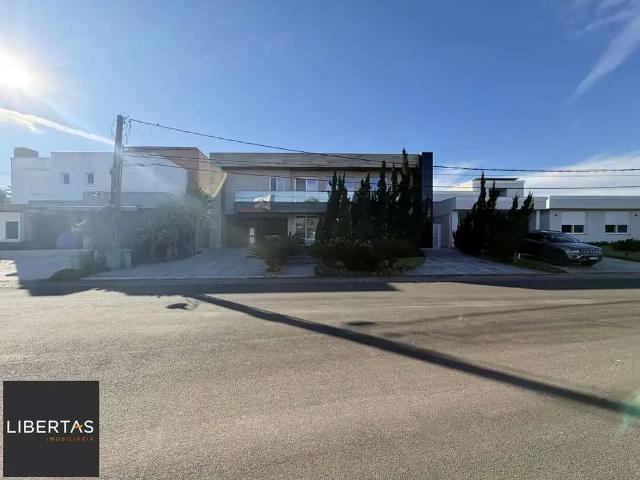 Casa / Sobrado em Condomínio para Venda em Porto Alegre/RS Belém Novo 5 Quartos