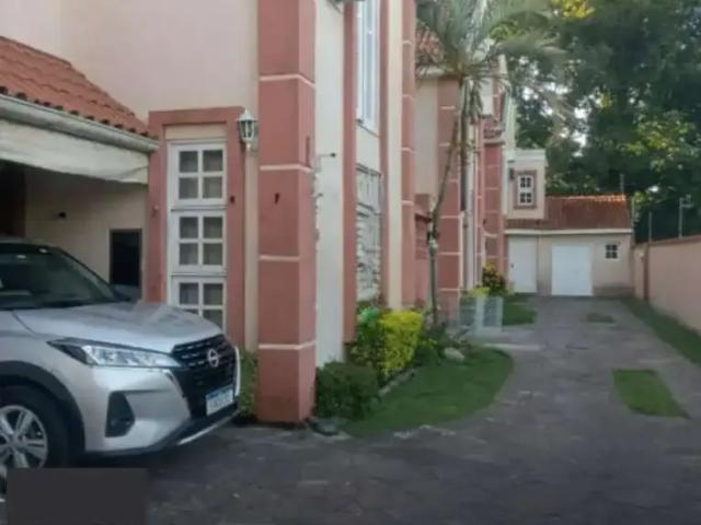 Casa / Sobrado em Condomínio para Venda em Porto Alegre/RS Camaquã 3 Quartos
