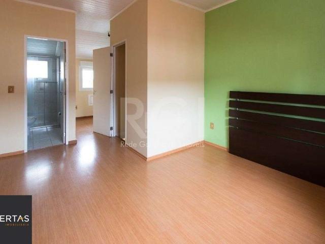 Casa / Sobrado em Condomínio para Venda em Porto Alegre/RS Camaquã 3 Quartos