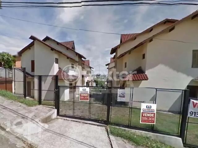 Casa / Sobrado em Condomínio para Venda em Porto Alegre/RS Camaquã 3 Quartos