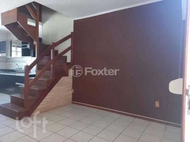Casa / Sobrado em Condomínio para Venda em Porto Alegre/RS Camaquã 3 Quartos