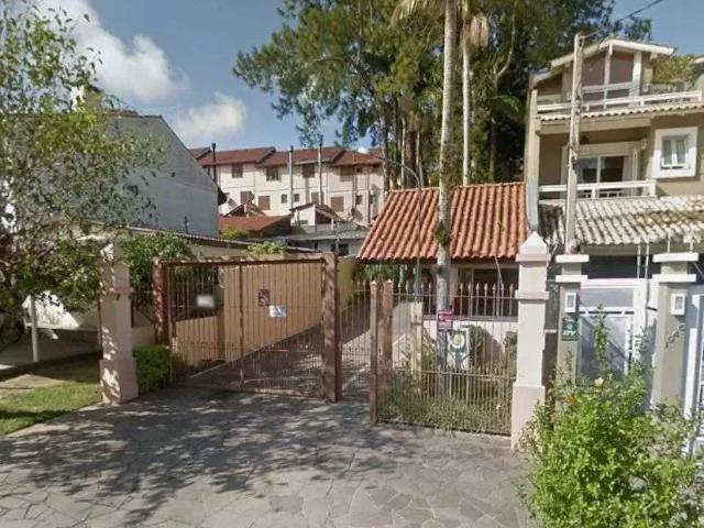 Casa / Sobrado em Condomínio para Venda em Porto Alegre/RS Camaquã 3 Quartos