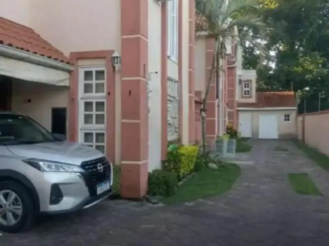 Casa / Sobrado em Condomínio para Venda em Porto Alegre/RS Camaquã 3 Quartos