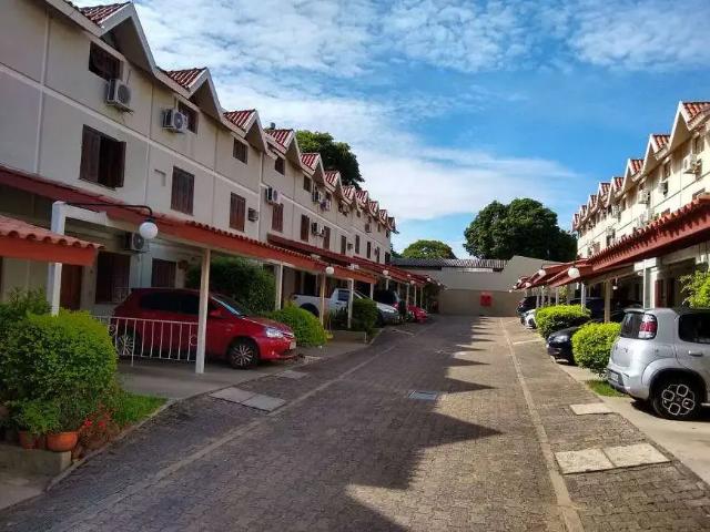 Casa / Sobrado em Condomínio para Venda em Porto Alegre/RS Camaquã 3 Quartos