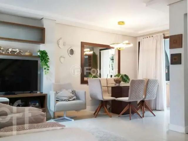 Casa / Sobrado em Condomínio para Venda em Porto Alegre/RS Campo Novo 3 Quartos