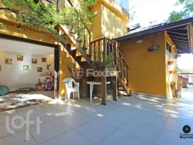 Casa / Sobrado em Condomínio para Venda em Porto Alegre/RS Cavalhada 4 Quartos