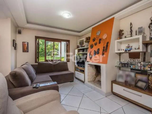 Casa / Sobrado em Condomínio para Venda em Porto Alegre/RS Cavalhada 4 Quartos