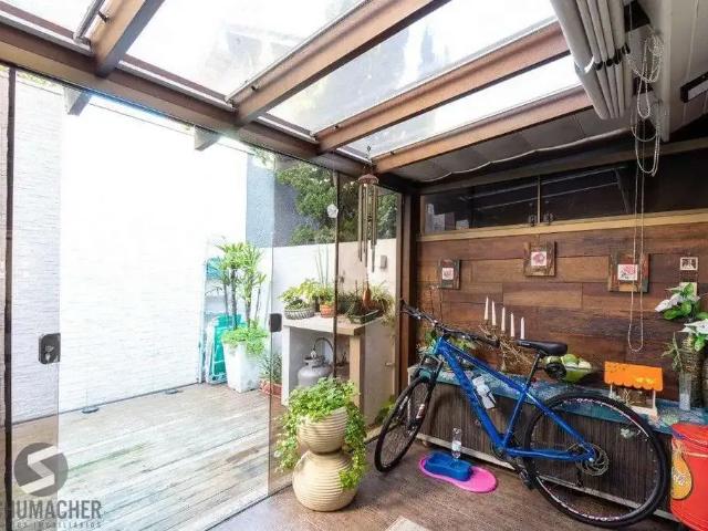 Casa / Sobrado em Condomínio para Venda em Porto Alegre/RS Cavalhada 4 Quartos