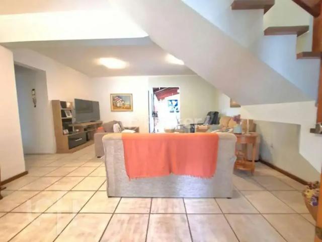 Casa / Sobrado em Condomínio para Venda em Porto Alegre/RS Cavalhada 4 Quartos