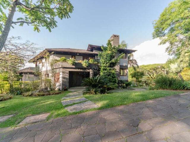 Casa / Sobrado em Condomínio para Venda em Porto Alegre/RS Cavalhada 5 Quartos