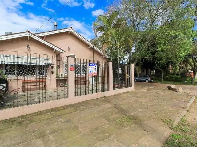 Casa / Sobrado em Condomínio para Venda em Porto Alegre/RS Cavalhada 2 Quartos