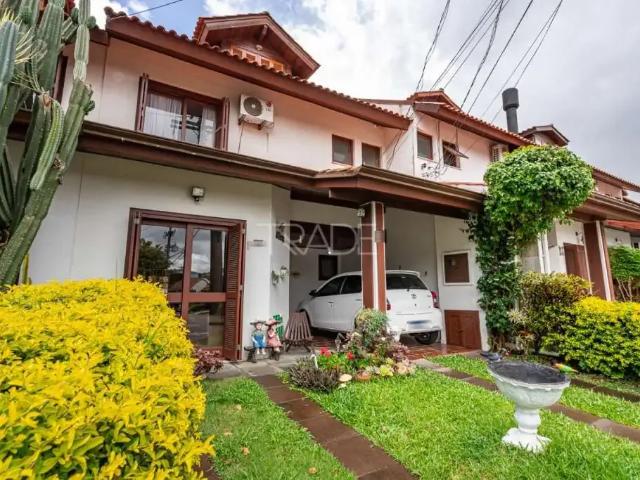 Casa / Sobrado em Condomínio para Venda em Porto Alegre/RS Cavalhada 3 Quartos