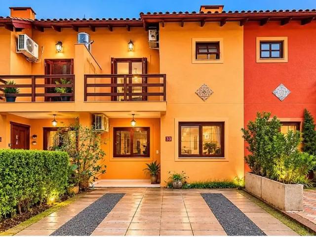 Casa / Sobrado em Condomínio para Venda em Porto Alegre/RS Cavalhada 3 Quartos