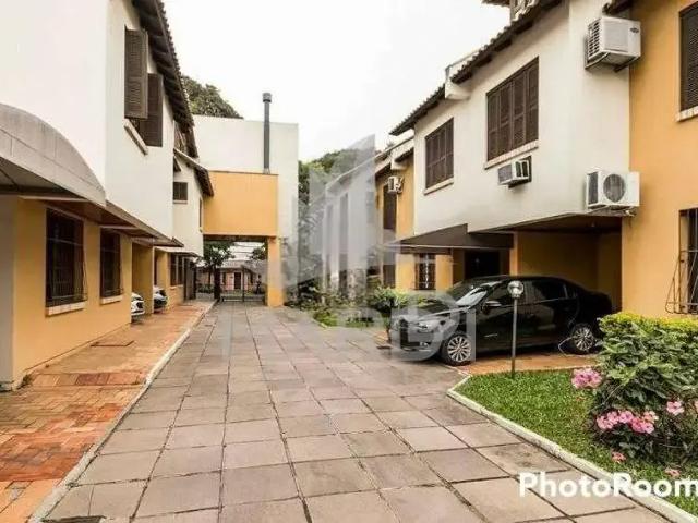 Casa / Sobrado em Condomínio para Venda em Porto Alegre/RS Cavalhada 3 Quartos